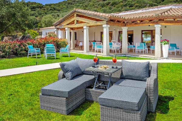 Tenuta Lu Baroni - San Teodoro, Sicily