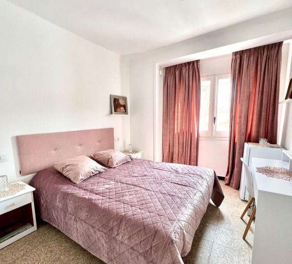 Escondite Central Con Terraza Compartida En La Azotea - Cadaqués