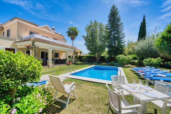 1106 Marbella Large Family Villa - Costa del Sol Occidental