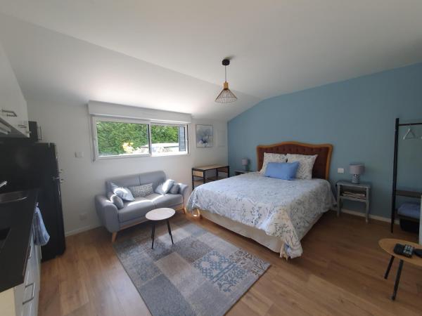 Studio De Charme Indépendant Avec Terrasse - Avranches