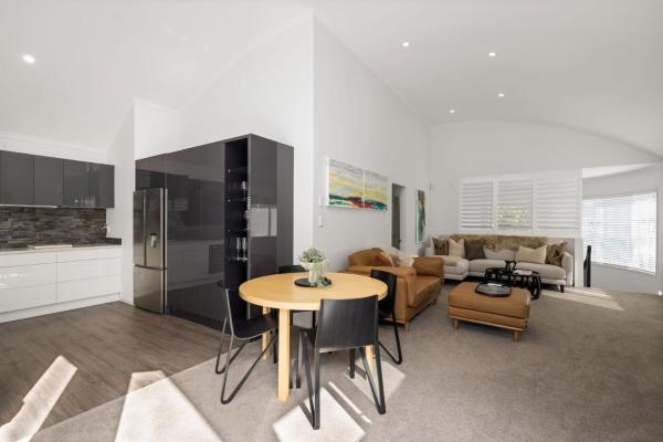 Seaside Bliss Your Coastal Haven - Tauranga