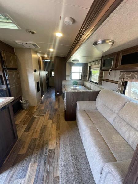 Camper Rv1 With Private Entrance And Free Parking - California