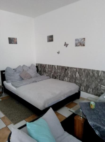 Schöne Studiowohnung, Renoviert, Zentrale Lage - Merzig