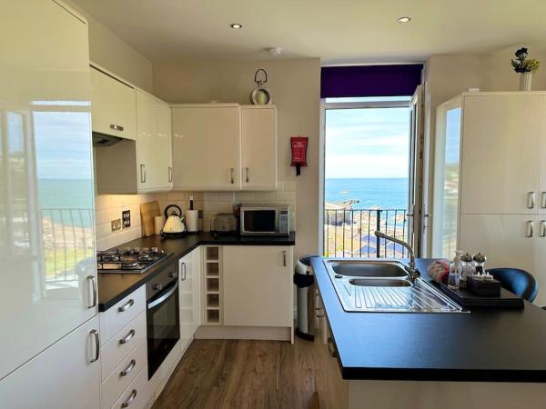 The Cambria - 2 Bedroom Apartment - Ilfracombe