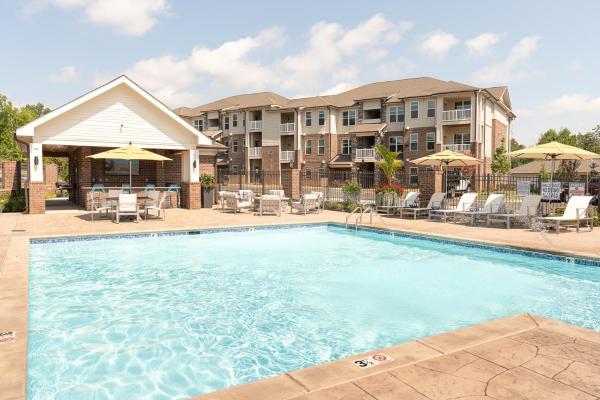 Overlook 2302 Luxe Living In Knoxville! - Oak Ridge, TN