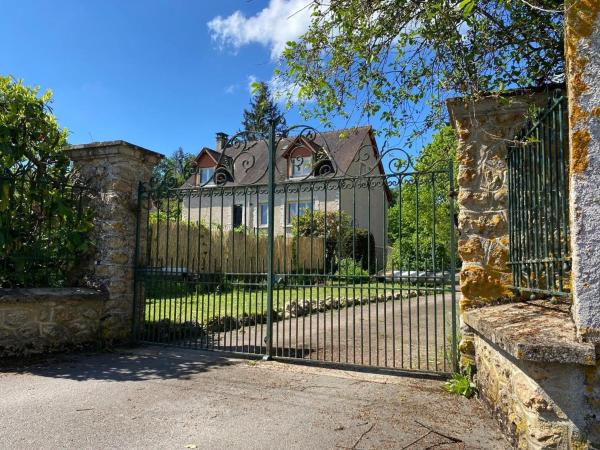 Grande Maison En Bord De L'eau Avec Jardin - 6 Chambres, Proche Commerces - Fr-1-410-442 - Lhomme