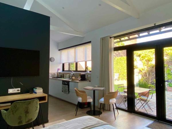 Studio Cocooning Près De Lille Avec Jardin, Parking Sécurisé Et Accès Facile Aux Transports. - Fr-1-510-215 - Lomme