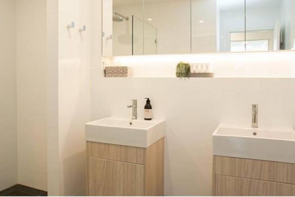 Beautiful One Bedroom Self- Catering Mary - Sydney