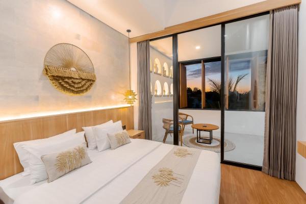 Vin Villa Seminyak 2br With Private Pool - Denpasar