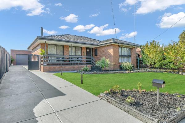 Melbourne Airport Pet Friendly Guest House - Diggers Rest