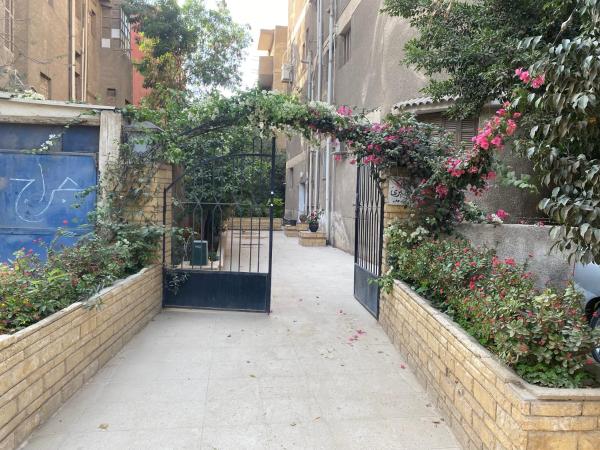 Mahitab Music - Le Caire