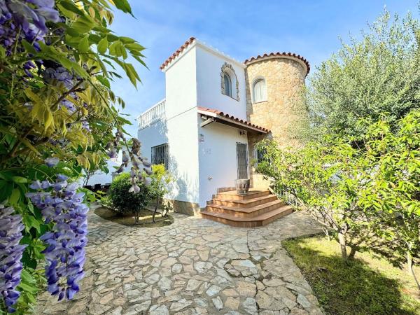 Empurialola -Encantadora Casa Con Jardin Cerca Del Centro -142 - Empuriabrava