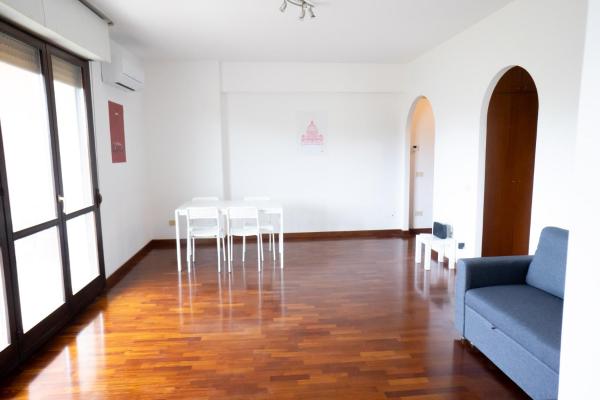 Ermete Eur House - Rome