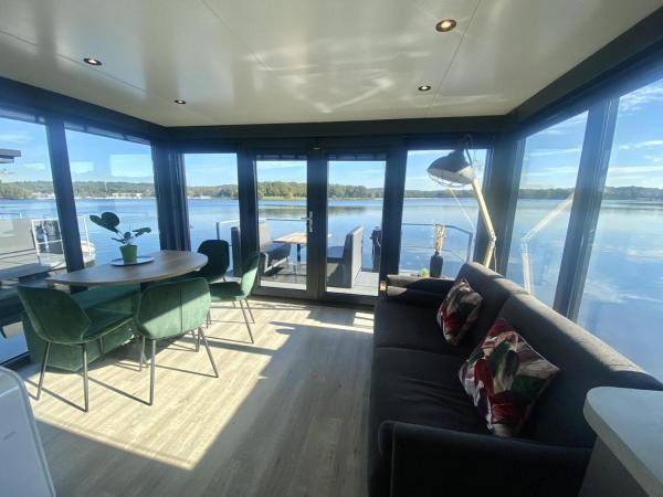 Houseboat Marina Mookerplas 4-6 Persons - Groesbeek