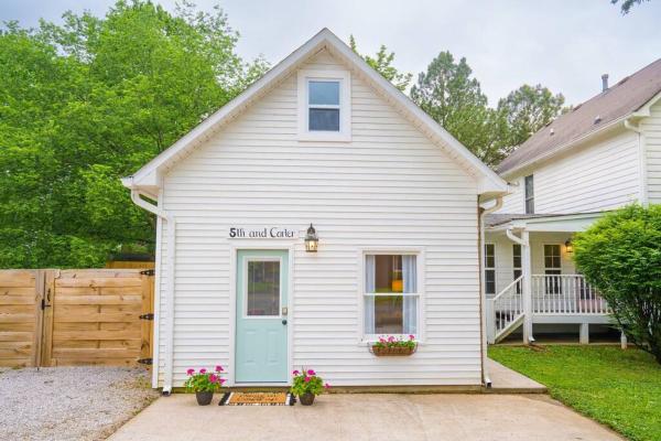 The Guest House At 5th & Carter - United States