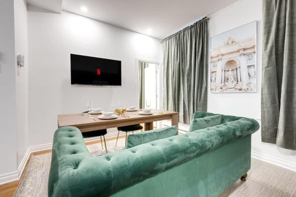 M11 Beautiful Cozy 2br Wac Perfect Location - Laval, Canada