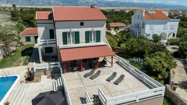 Apartment Kosljun With Pool - Pag