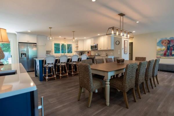 Beach View Cottage - On The Lake - Holland, MI