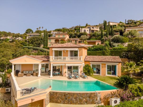 Provenzalische Villa Maison Des Loups - Garten Mit Meerblick Und Infinity Pool By Riviera Homelife - Sainte-Maxime