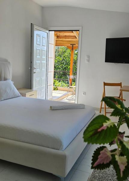 Klejdi's House - Borsh