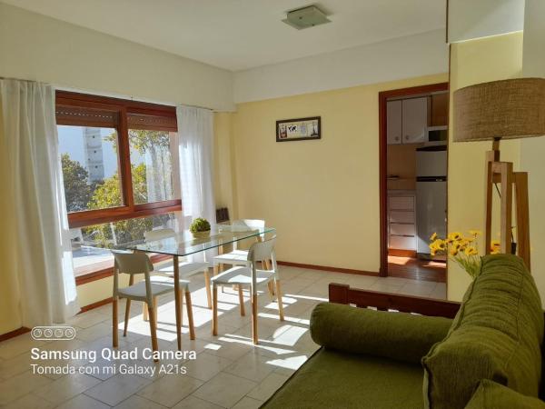 Luminoso Departamento A Cuatro Cuadras Del Mar - Mar del Plata