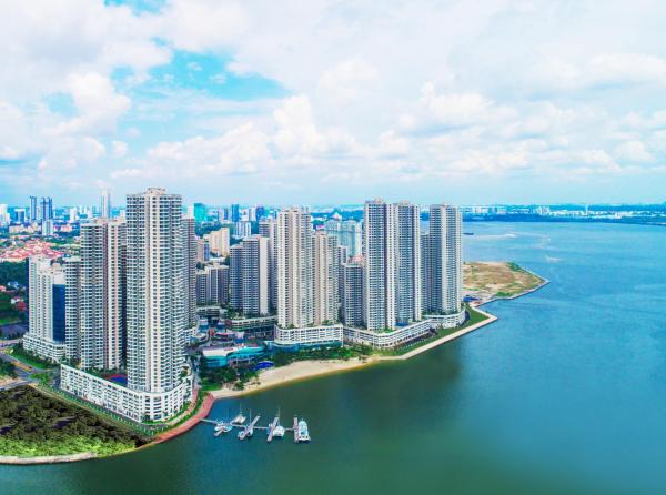 Country Garden Danga Bay By Lions Bay - Johor Bahru