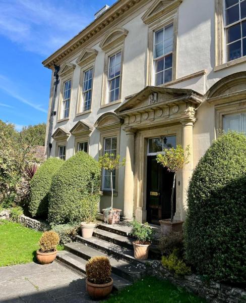 Bowlish House - Shepton Mallet