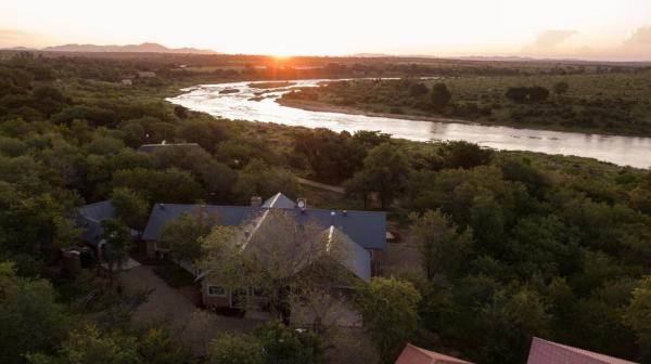 Tswenyane Kruger Lodge - Marloth Park