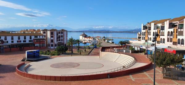 Face Au Lac Marin - Leucate