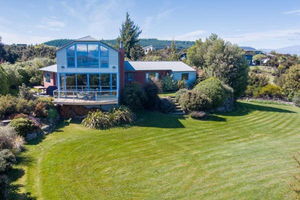 Tawhiri - Tranquility, Space And Stunning Views In Paradise - ワナカ