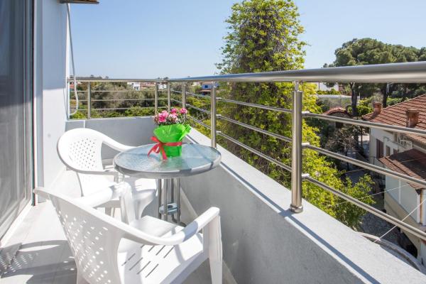 Economisa Apartments - Aéroport de Rhodes (RHO)