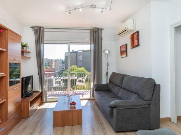 Apartment Eixample Esq Rocafort Diputacio By Interhome - Museo de la Ciencia CosmoCaixa