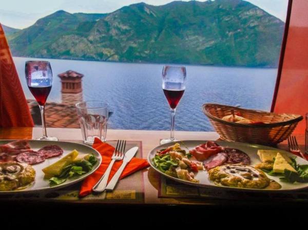Amazing Corner - Iseo