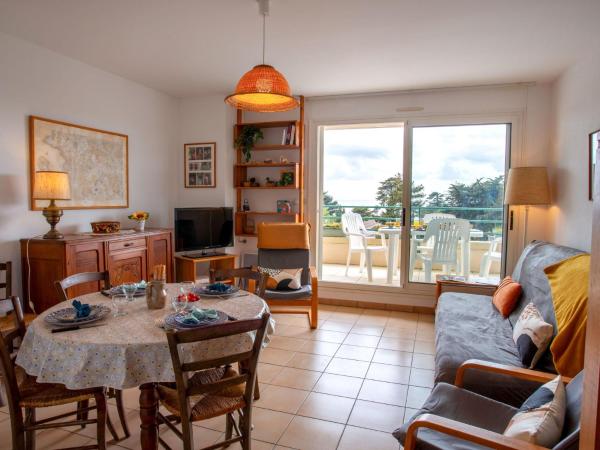 Apartment Le Cabestan - Appt N-15 By Interhome - Pornic