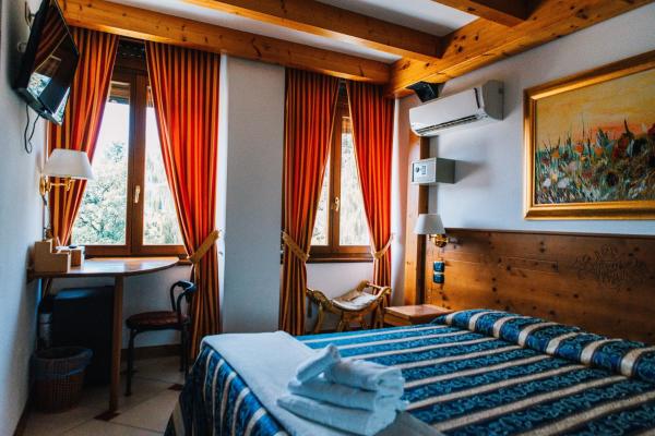 Arciduca Charming House Room & Breakfast - Arco