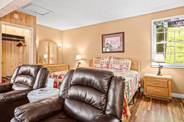 Carr's Northside Hotel And Cottages - Great Smoky Mountains National Park