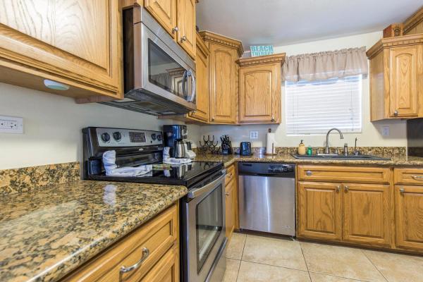 Pompano Beachview Home - South Padre Island