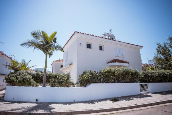 Elli Seaside Villa - Protaras