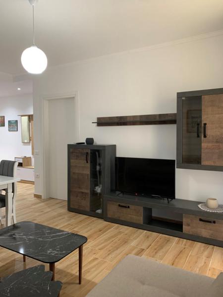 Charlie's Home - Vlorë