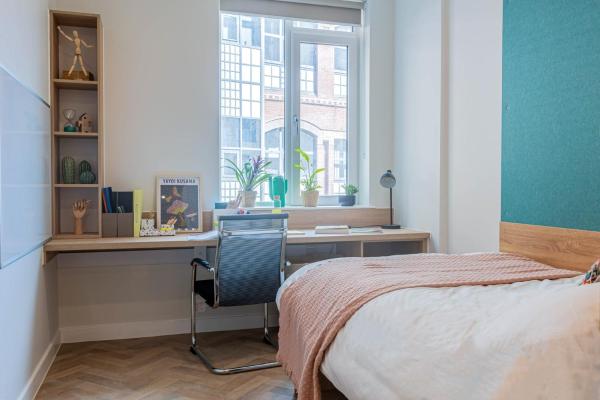 For Students Only Fully Equipped Modern Apartments At St Crispin's House Student Accommodation - England