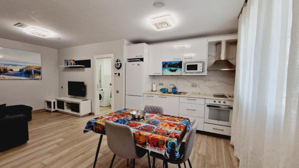 Sal Y Mar Apartment - Playa De Almeria - Centro De Almeria - Almería