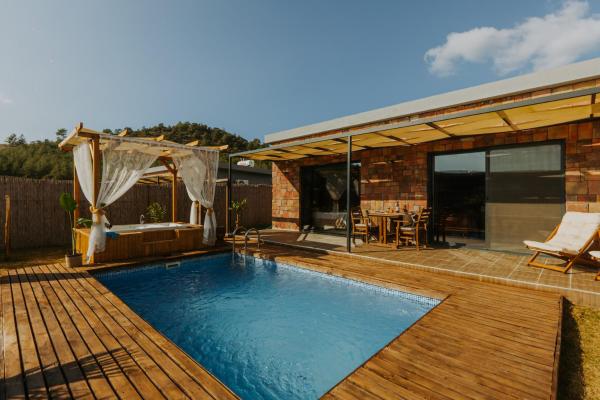 Inn House ÖLüdeniz - Hisarönü