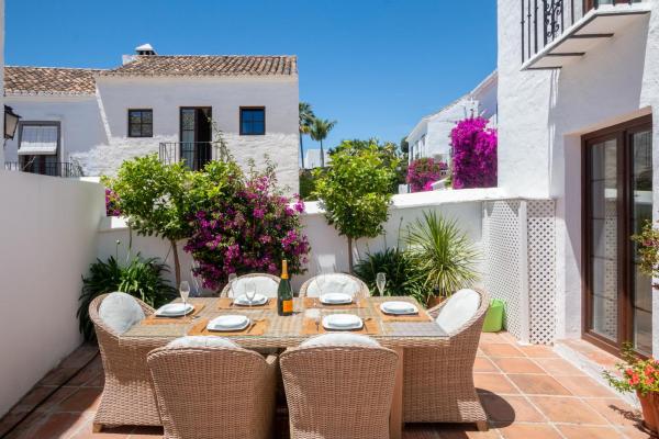 Townhouse El Naranjal - Istán