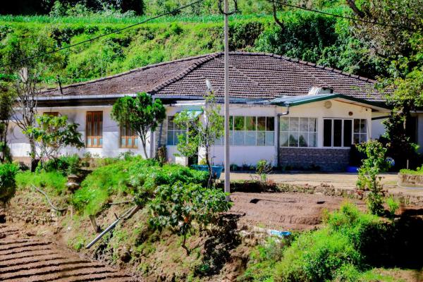 St Elmo Homestay - Nuwara Eliya