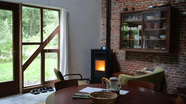 Het Bosnest, Een Vakantiewoning Aan Het Hallerbos - Tubize