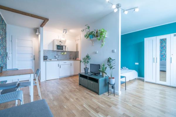 Green Studio In The City Center Of Wroclaw - Wrocław