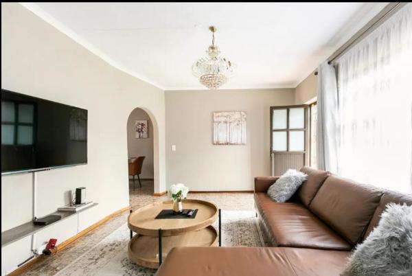 Your Destination For Exceptional Living - Alberton
