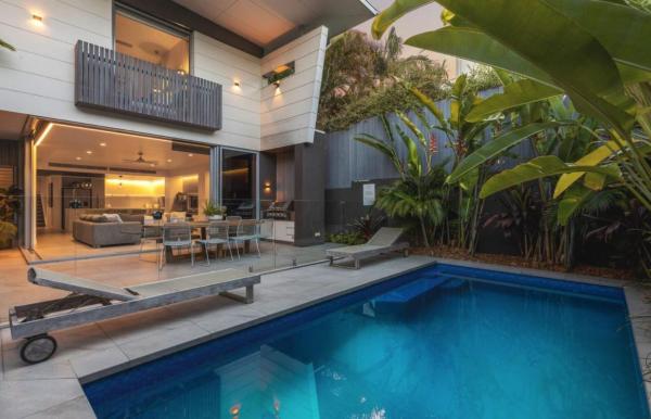 Kokos Beach House 1 - Beachside Luxury With Pool - Brunswick Heads