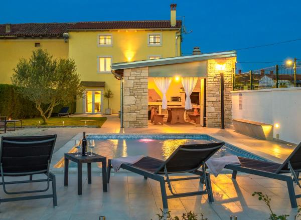 Villa Azinetti - Valle