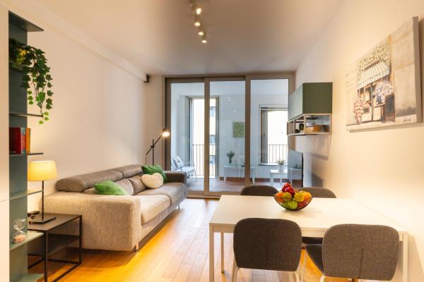 Suzzani 96 - Bicocca Area - Monza